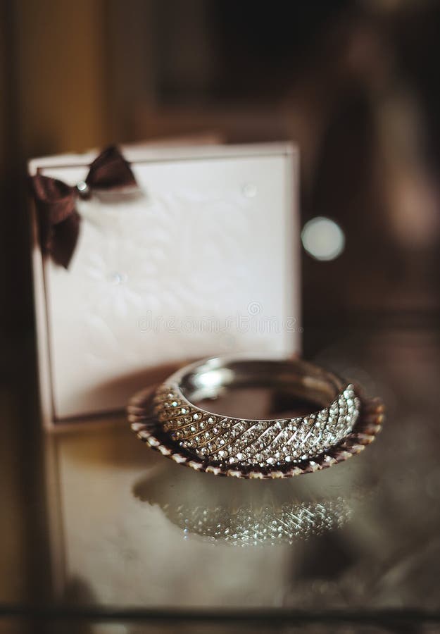 Wedding jewelry stock photo. Image of jewelry, elegance - 39512638