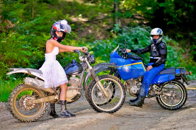 Wedding on the motorcycle stock photo. Image of beauty - 44613572