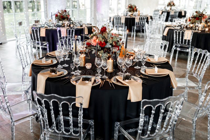 Black Wedding Table Setting Stock Photo - Image of anniversary, luxury ...