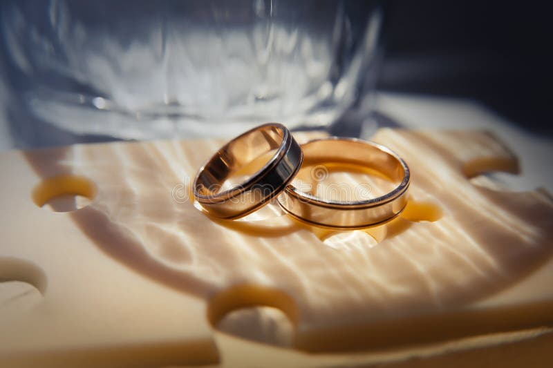 Wedding Rings Lie Cheese Slice Stock Photos - Free & Royalty-Free Stock ...