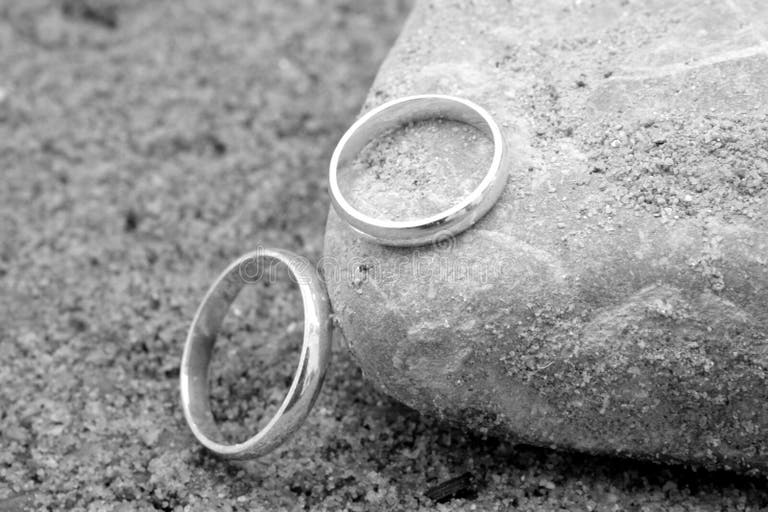 559 Womens Wedding Rings Australia Stock Photos - Free & Royalty-Free ...