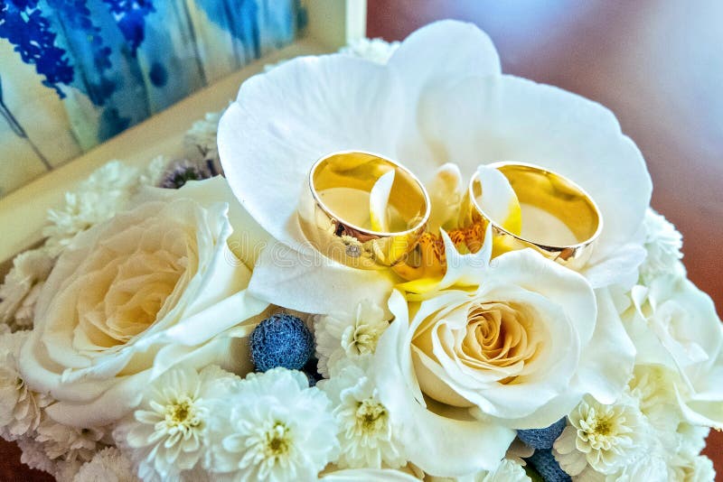Wedding Rings on a Wooden Board Stock Photo - Image of winter, friend ...