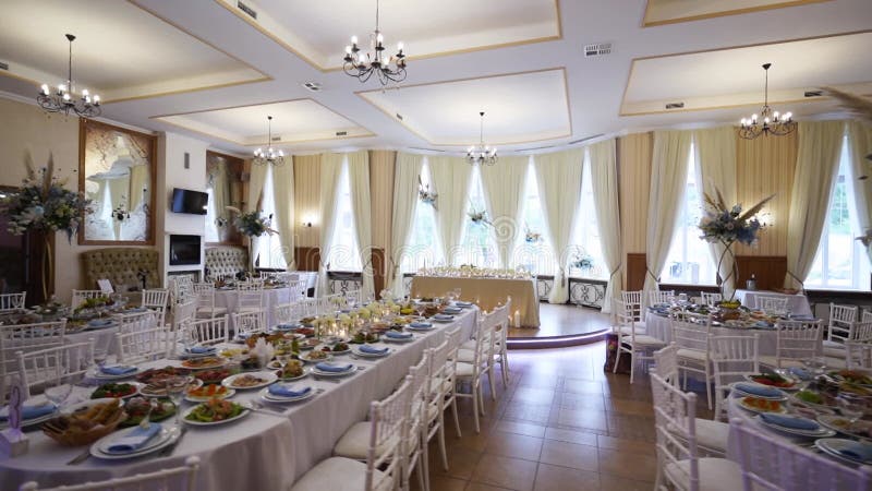 Wedding Rustic Style Decor with Dishes, Drinks and Roses in White and ...