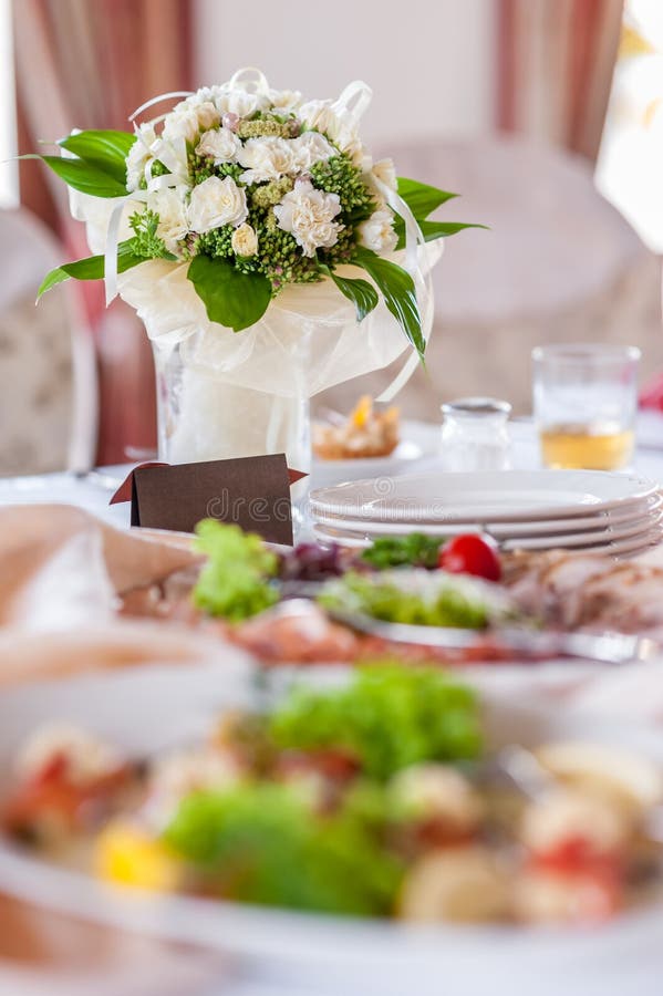 Wedding table decorations stock image. Image of place - 39018955