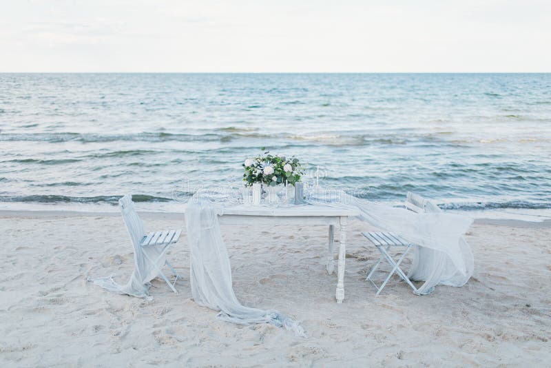 Wedding Table at the Seashore Stock Image - Image of luxury, flowers ...