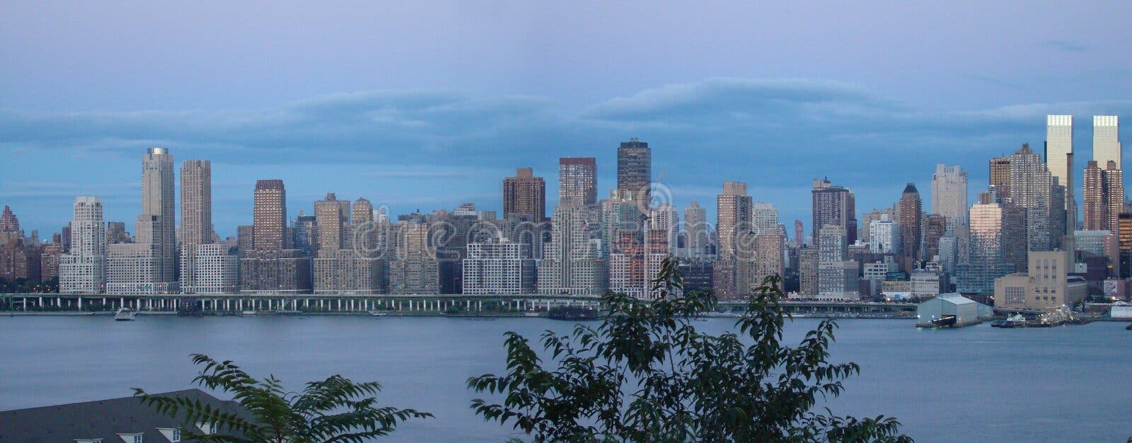 Manhattan skyline stock image. Image of lights, soho, building - 3074401