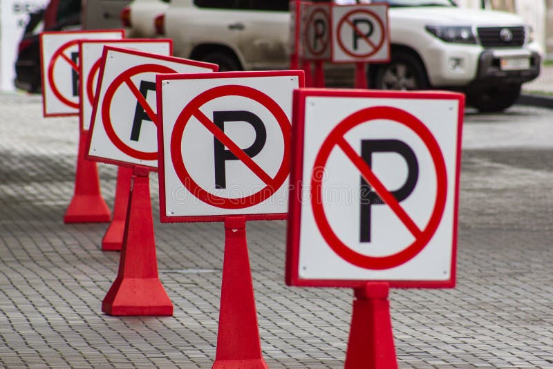 Elektrische omheining stock foto. Image of openlucht - 31439814