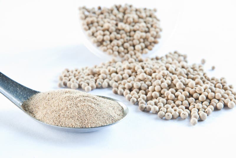 Weißer Pfeffer stockfoto. Bild von gewürze, kochen, pfeffer - 50319848