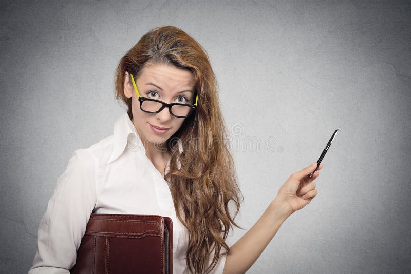 Weiblicher Professor, Der Auf Tafel Zeigt Stockbild - Bild von feder ...