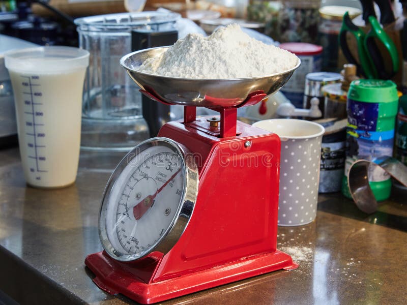 Weighs Flour on Manual Pie Scale in Home Kitchen Stock Image - Image of ...