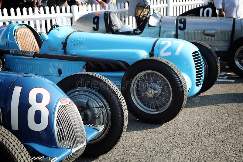 Weinlese-Bugatti-Rennwagen redaktionelles stockbild. Bild von firma ...
