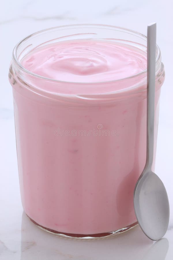 Retro- Anredender Jogurt Der Weinlese Stockbild - Bild von frisch ...