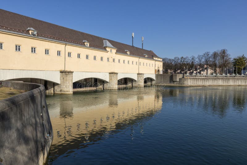 Weir on the Isar River at Munich Stock Image - Image of munich, germany ...