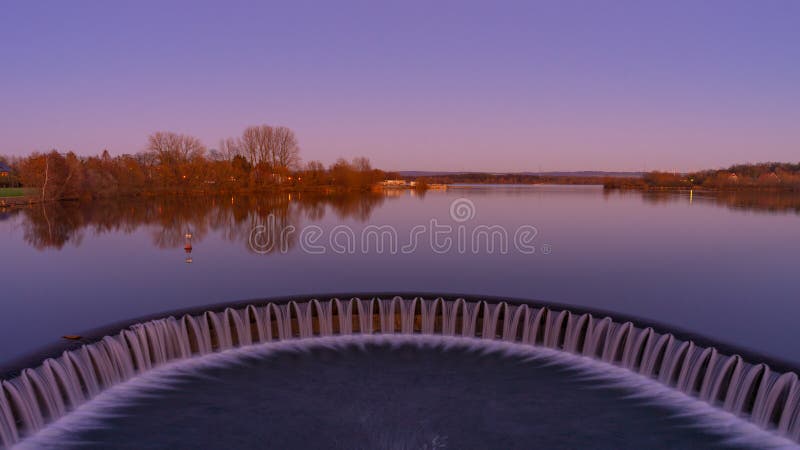 Weir of lake during sunset stock image. Image of hume - 142884467