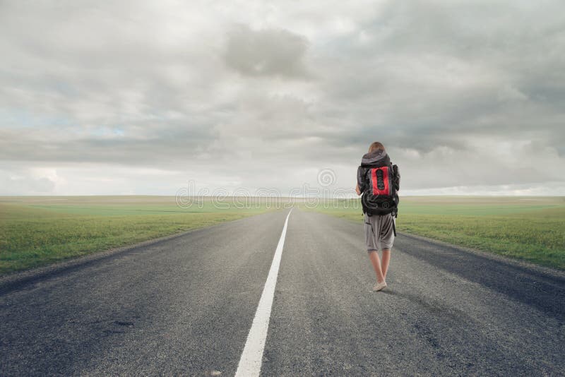 Weiter Weg stockfoto. Bild von feld, reise, himmel, rückseite - 28623064