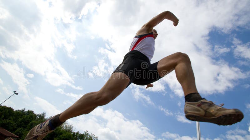 Weitsprung stockbild. Bild von person, sprinten, schnell - 14420657