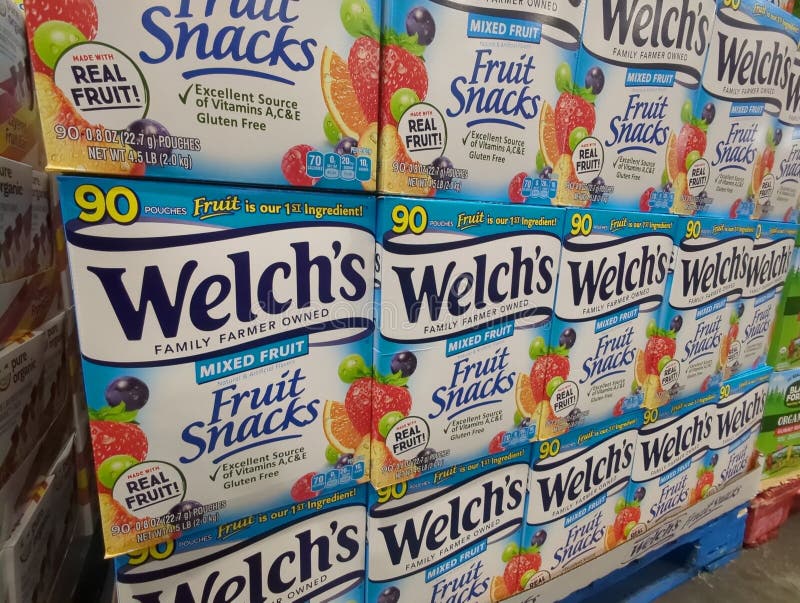 Welch S Fruit Snacks Boxes Cases at Costco Wholesale Editorial ...
