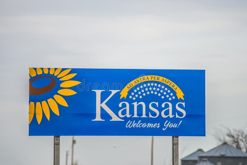 Welcome Kansas State Road Sign Stock Photo - Image of blue, white: 55113398
