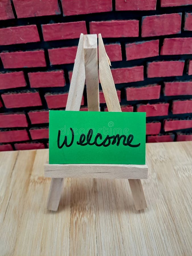 Welcome Message on a Wood Easel Stock Illustration - Illustration of ...