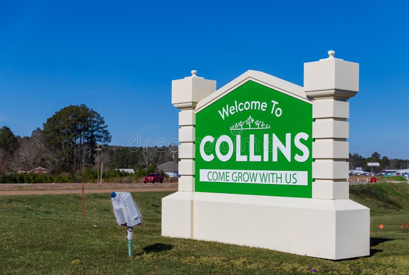 Welcome To Collins Mississippi Sign Editorial Photo - Image of ...