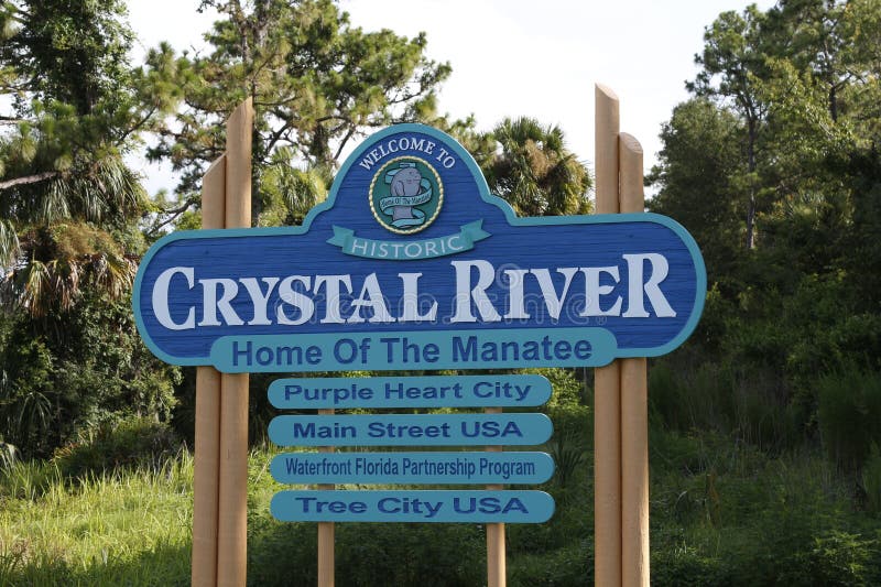 Welcome To Crystal River, Florida Sign Editorial Photo - Image of ...