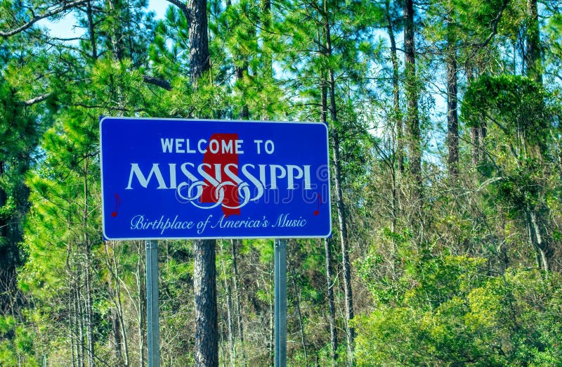 Welcome To Mississippi Road Sign Along the Interstate Editorial Stock ...
