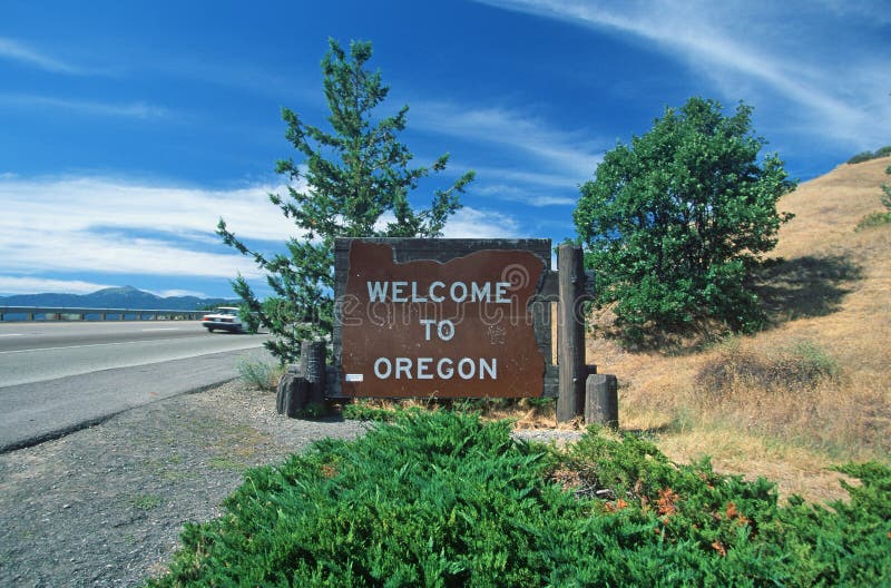 Oregon State Welcome Sign Stock Photos - Free & Royalty-Free Stock ...