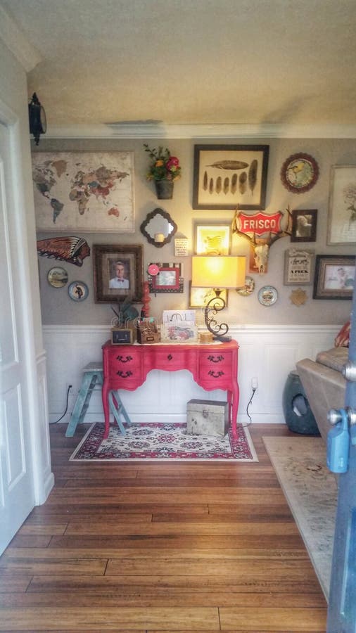 Welcome To Our Home editorial stock image. Image of inviting - 97616984