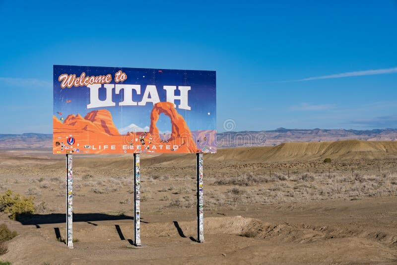 Welcome To Utah Sign Along Interstate 70 Editorial Photography - Image ...