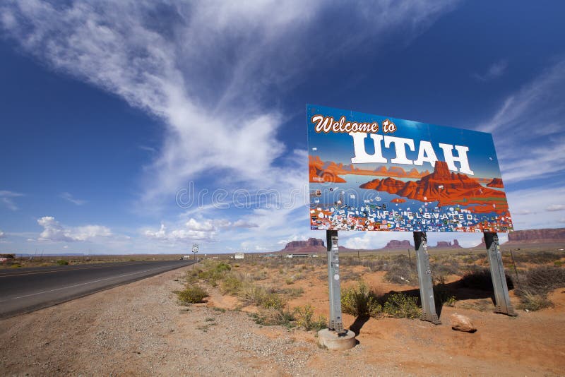 Monument Valley Utah State Line Sign Stock Photos - Free & Royalty-Free ...