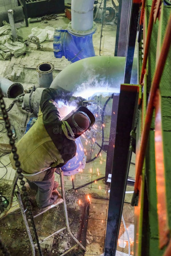 The Welder Welds Metal Structures Stock Photo - Image of weld, skill ...