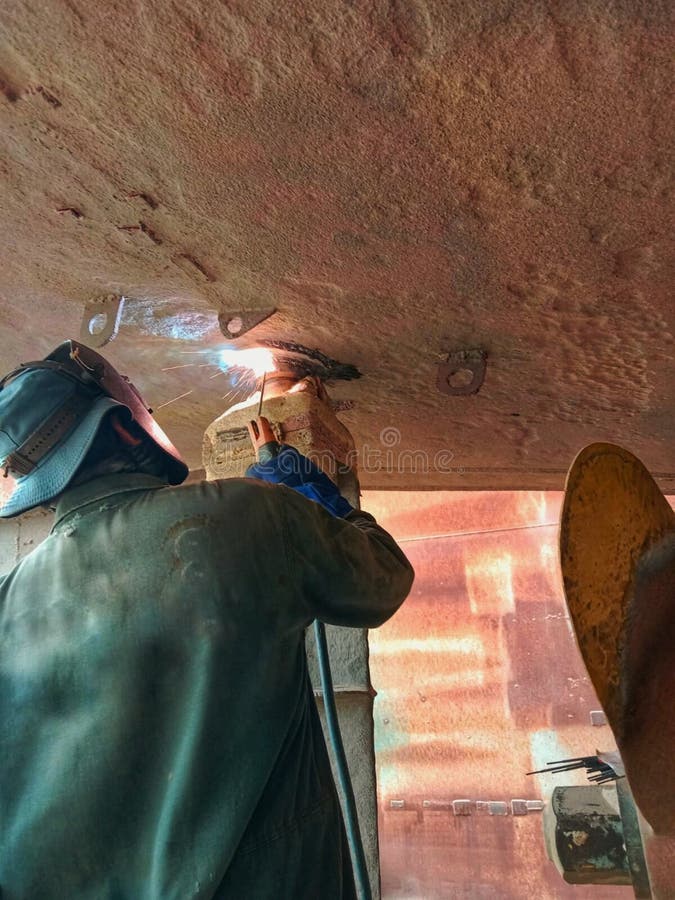 Welders Perform the Welding Process on the Ship& X27;s Hull Plate Stock ...