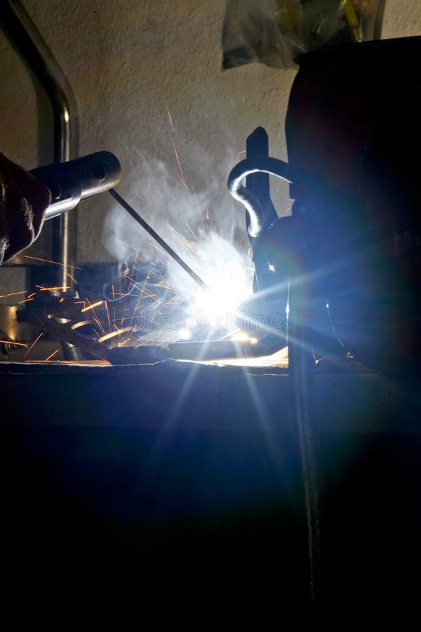 Welding Ray Lights Stock Photos - Free & Royalty-Free Stock Photos from ...