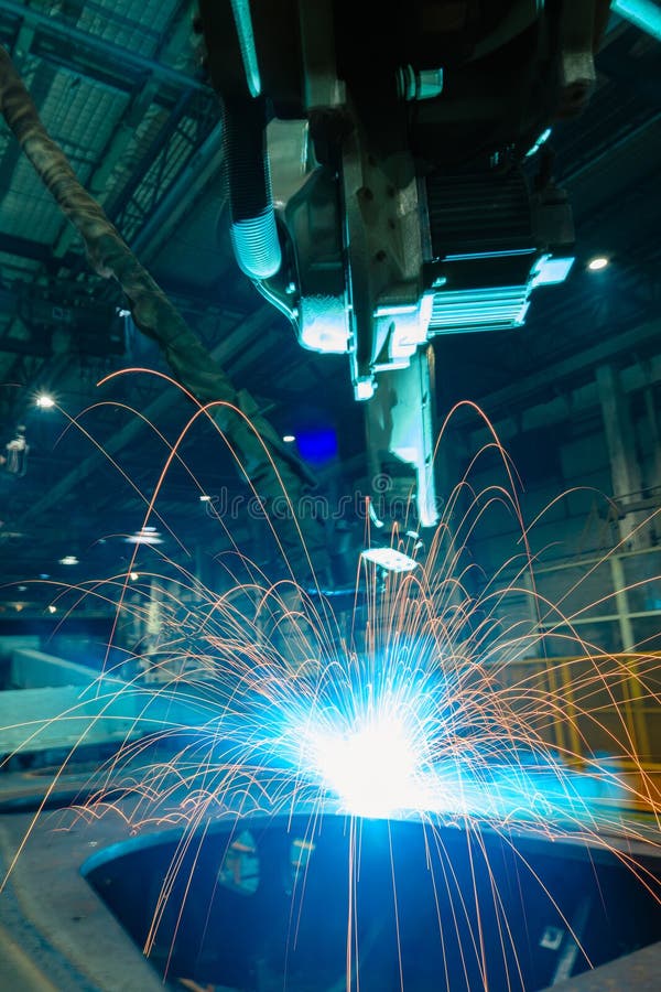 Welding Sparks from Robot in Manufacturing . Stock Image - Image of dioxide, automate: 285321567