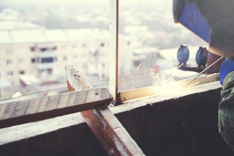 903 Welding Window Stock Photos - Free & Royalty-Free Stock Photos from ...