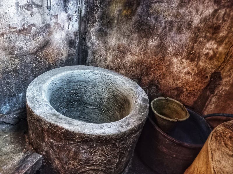 The Well in the Corner of the Old Building Stock Image - Image of build ...