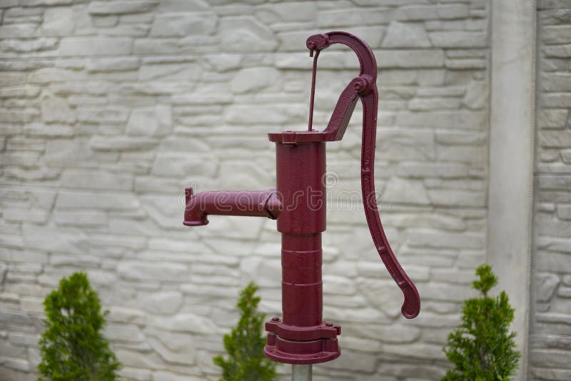 Well Hand Pump in the Garden Stock Image - Image of manual, pipe: 255555925