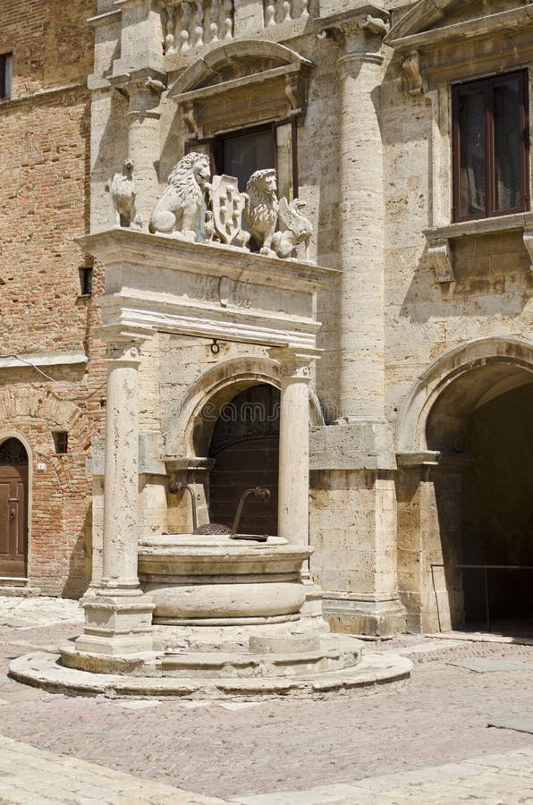 Well in Montepulciano - Italy Stock Image - Image of heritage, medieval ...