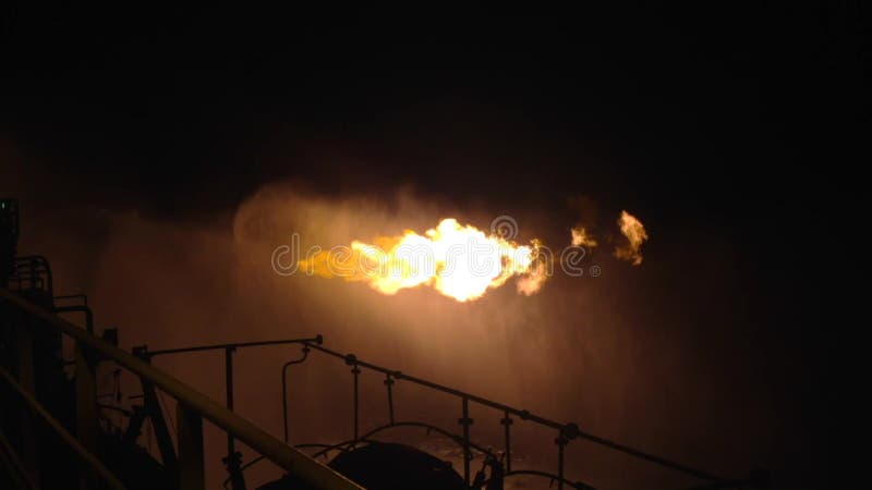 Well Testing Operation Flaring of an Oil and Gas Drilling Rig Stock ...