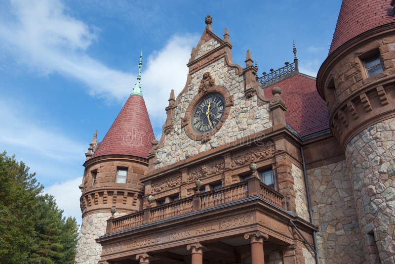 Wellesley Town Hall, Wellesley, Massachusetts, USA Stock Photo - Image ... Wellesley Town Hall, Wellesley, Massachusetts, USA Stock Photo - Image ...