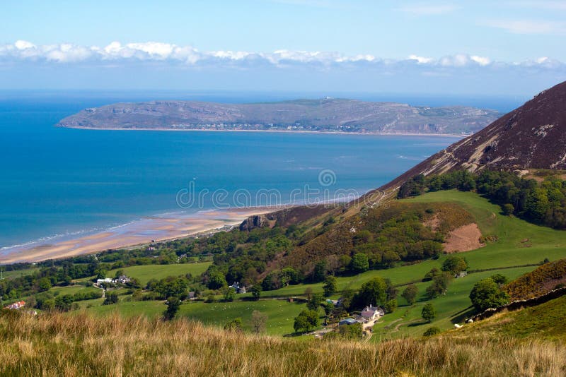 Welsh Coast stock image. Image of beach, grass, rural - 85019557