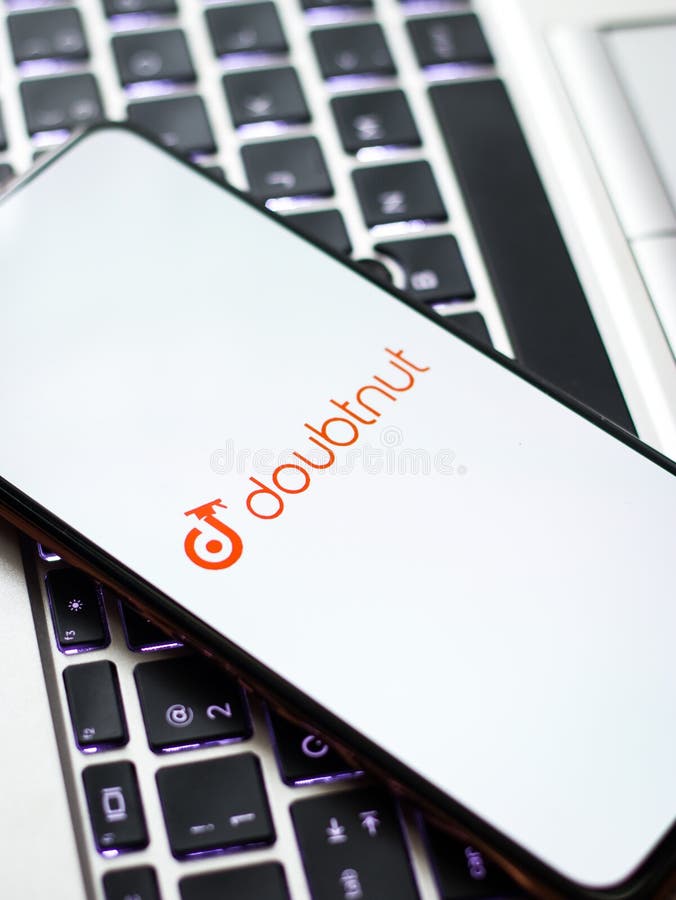 West Bangal, India - August 21, 2021 : Doubtnut Logo on Phone Screen ...