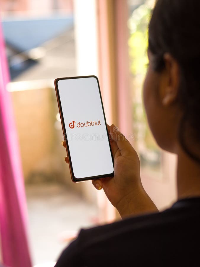 West Bangal, India - August 21, 2021 : Doubtnut Logo on Phone Screen ...