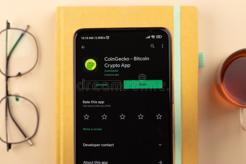 West Bangal, India - January 7, 2022 : CoinGecko Logo on Phone Screen ...
