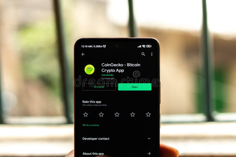 West Bangal, India - January 7, 2022 : CoinGecko Logo on Phone Screen ...