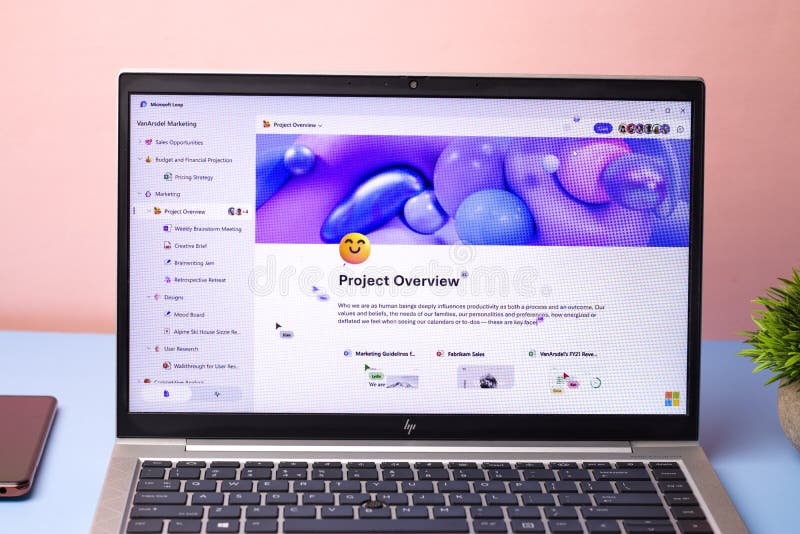 West Bangal, India - November 03, 2021 : Microsoft Loop Logo on Laptop ...