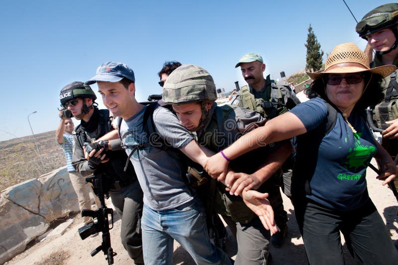 West Bank Protest editorial photography. Image of walaja - 20909042