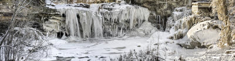West Elyria Falls in Winter Stock Image - Image of river, rocks: 49139591