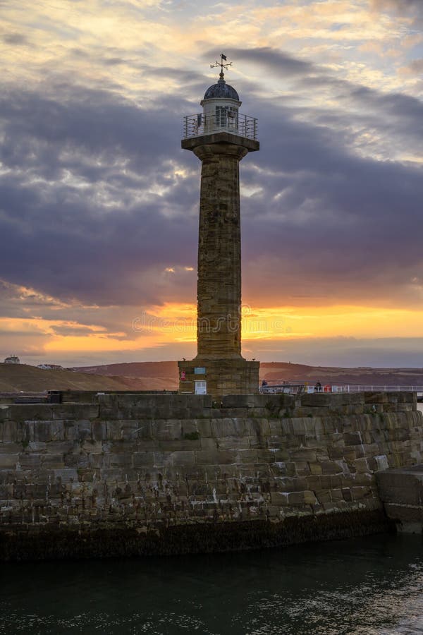 The West Lighthouse at Whitby Stock Photo - Image of west, coast: 254860864