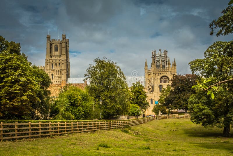 West View of Ely Cathedral in the Fens Stock Photo - Image of ship ...